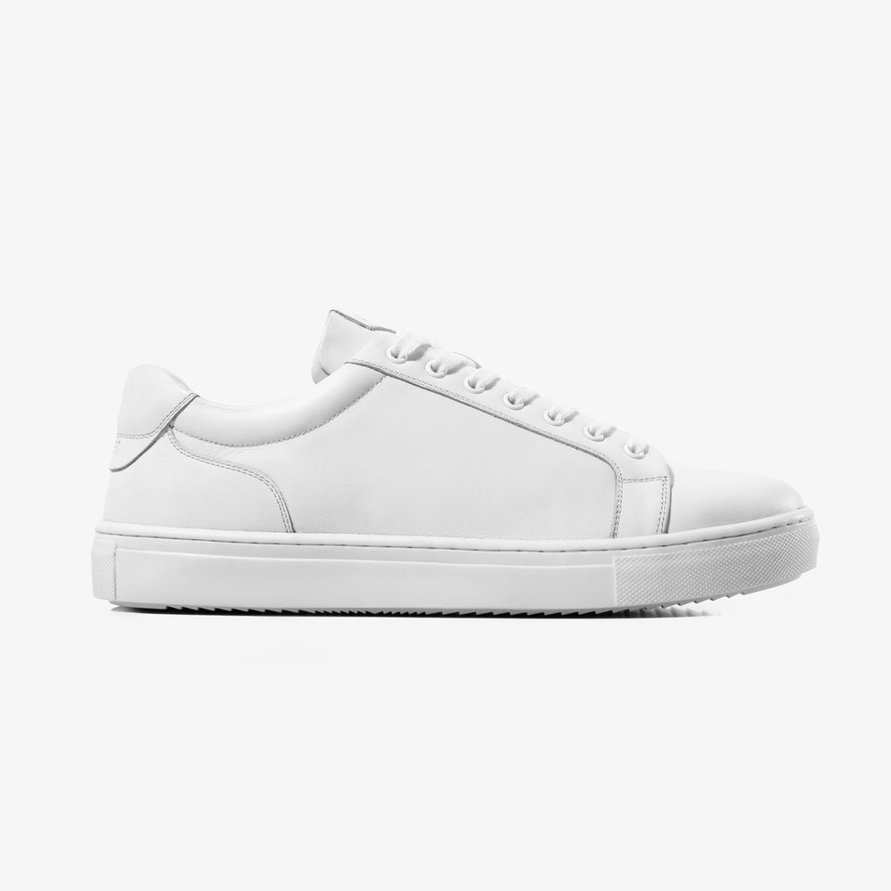 Classic Low top Sneakers white